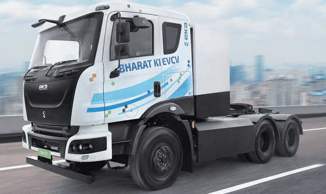 EKA 55T EV Chassis Truck Launch at Auto Expo 2025 - 91trucks