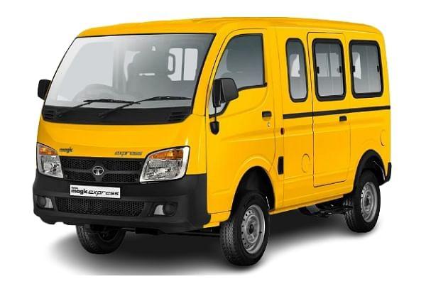 Compare Force Trax Toofan & Tata Magic Express Ambulance latest prices ...